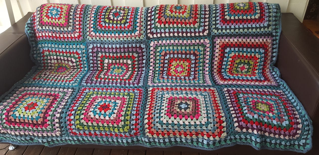 Nyheklet Teppe I 100 Ull Superwash Fargerikt Oldemorsruter Trnd