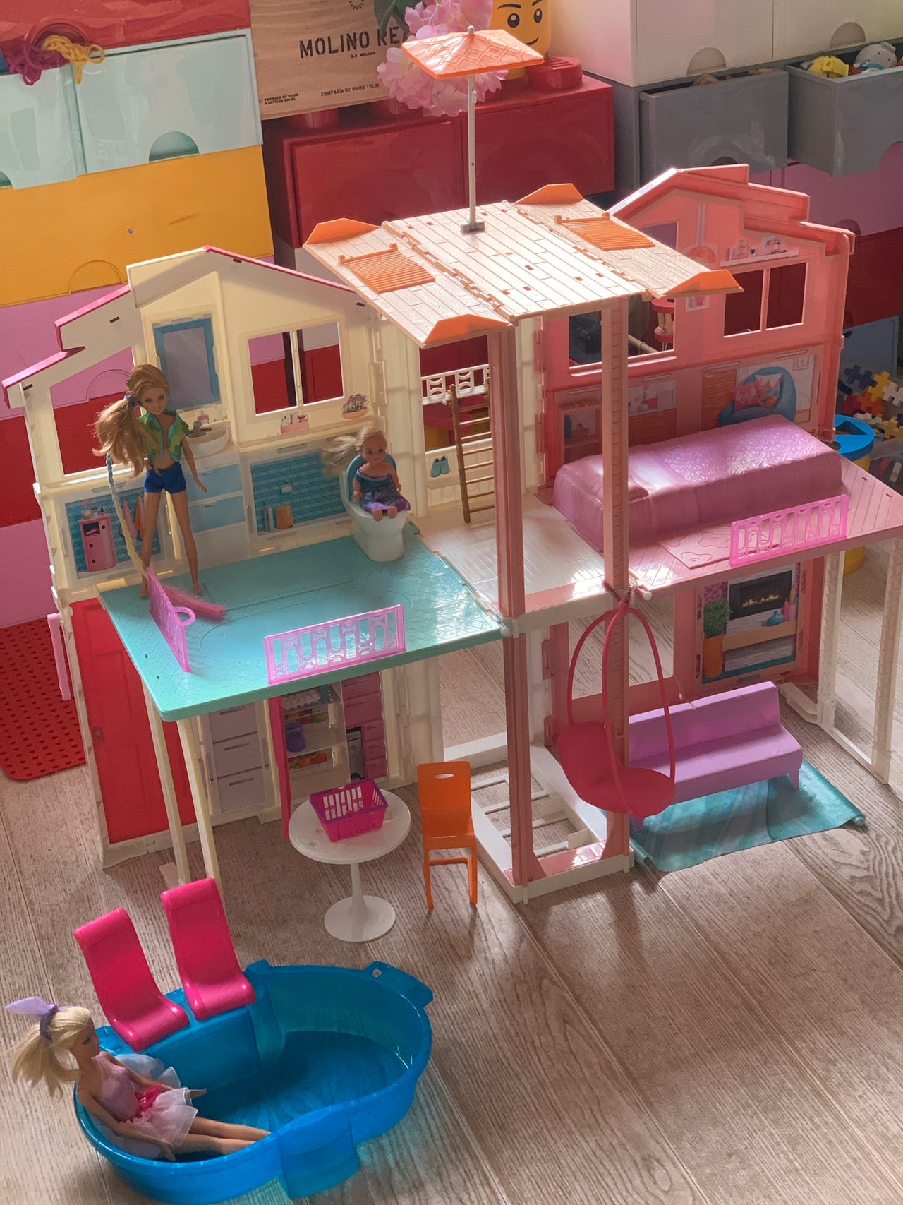 Barbie i Malibu hus | FINN-torget