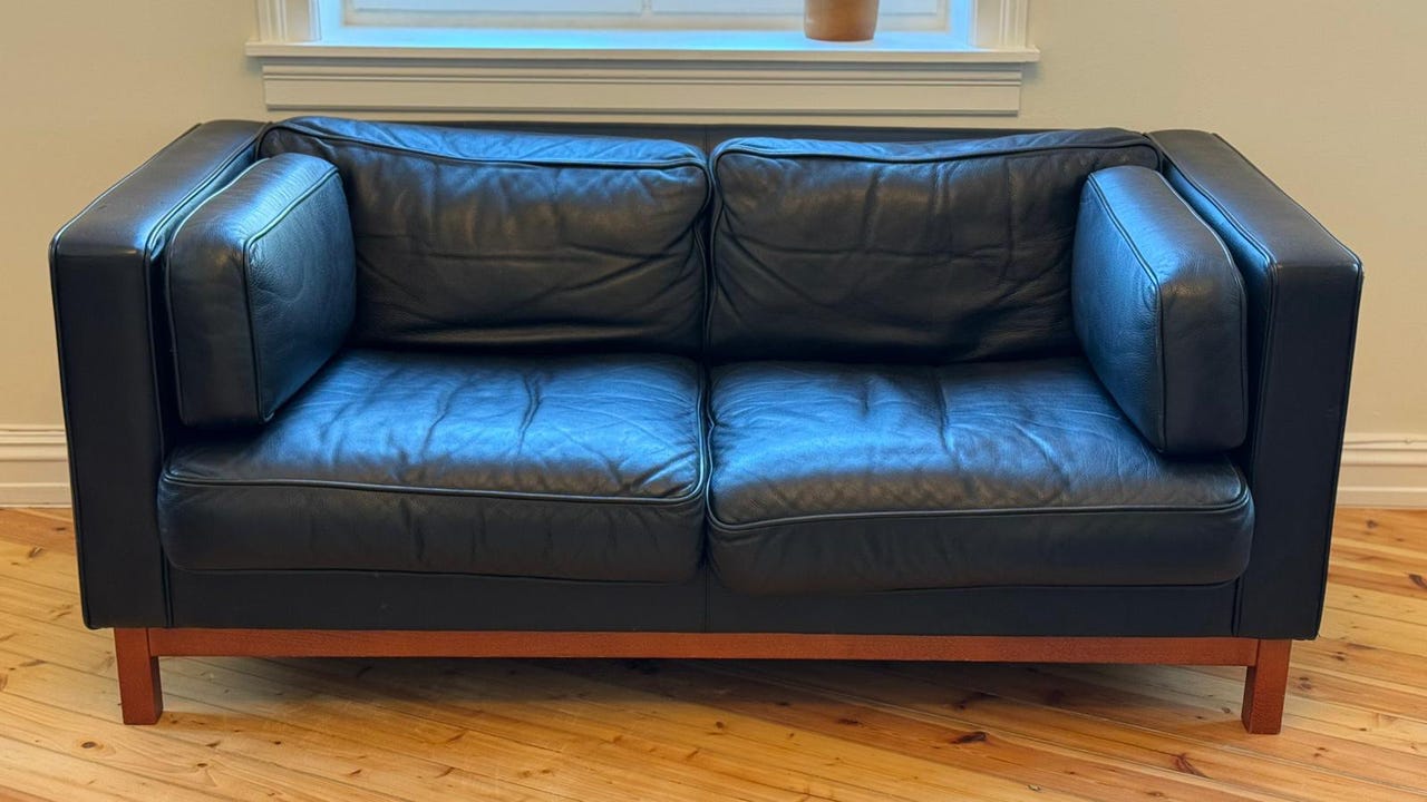 Mid century modern skinnsofa | FINN-torget