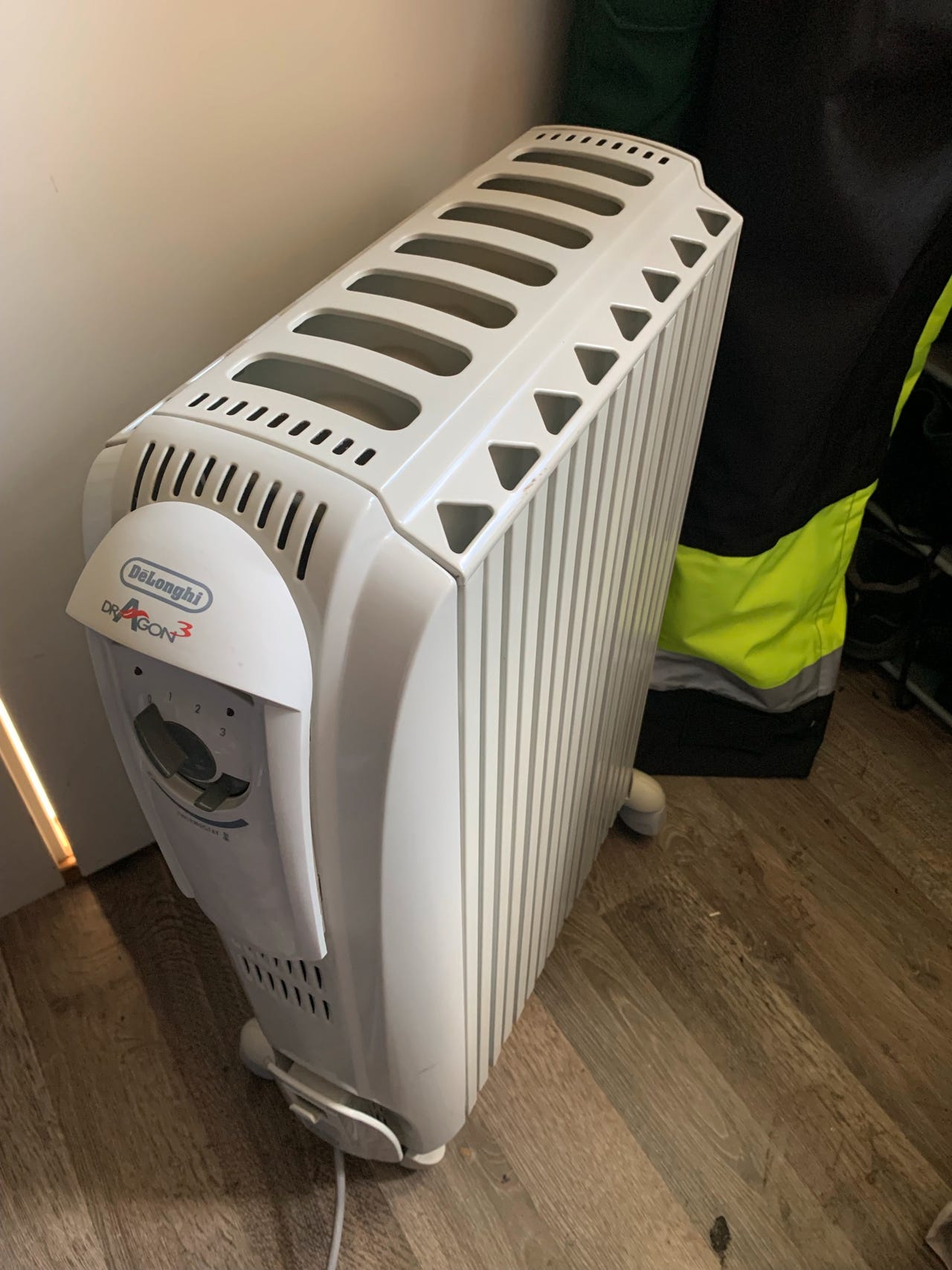 Delonghi Dragon 3 oljeovn | FINN-torget