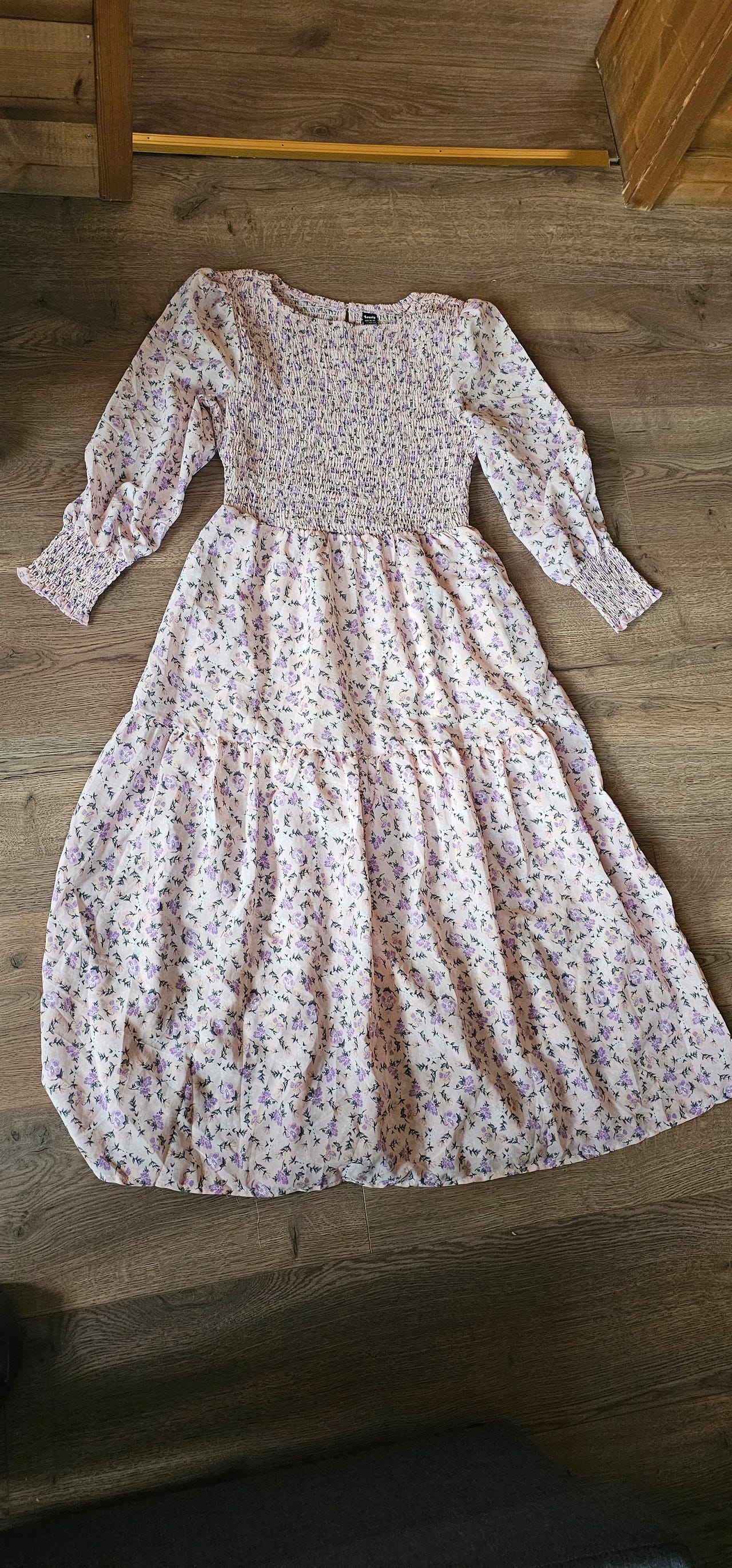 Lys rosa kjole i str. L | FINN-torget