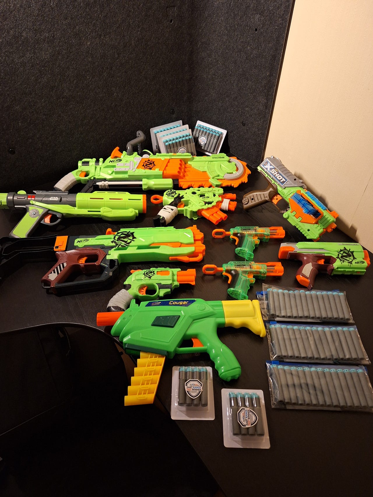 NERF-pakke Zombie Strike inkl 122 skumpiler | FINN-torget