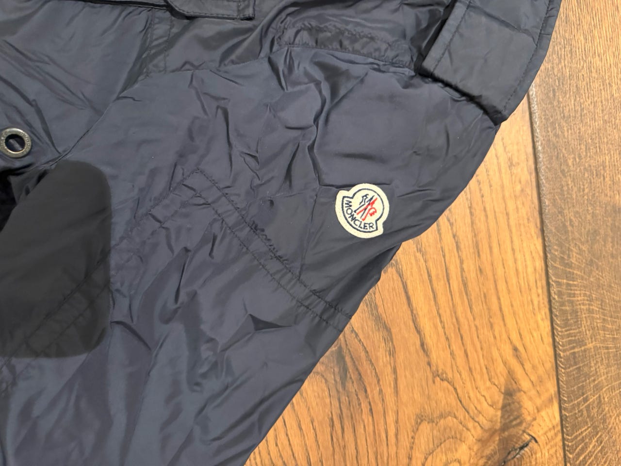 Moncler vind jakke | FINN-torget