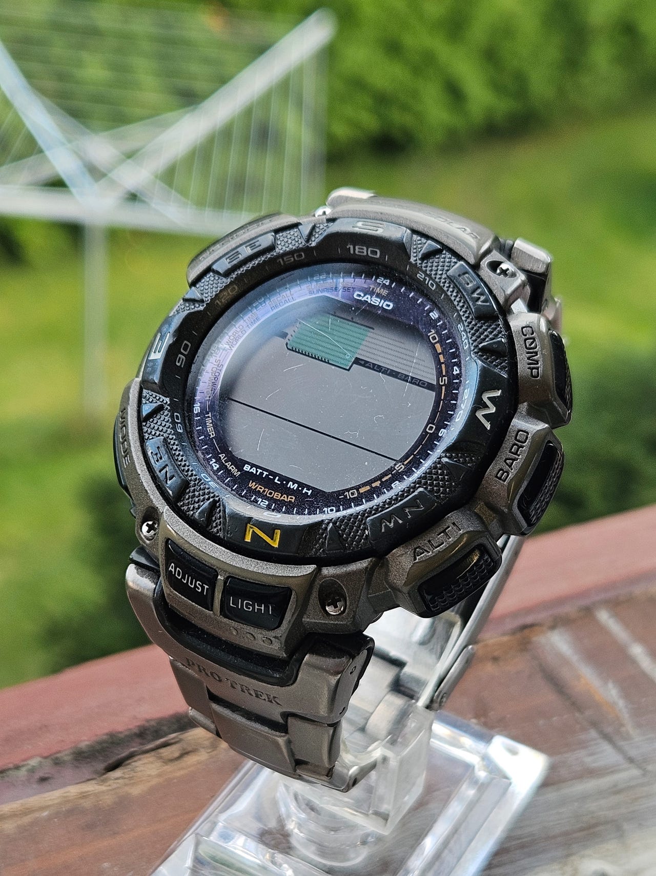 Casio Pro Trek PRG-240T Tough Solar | FINN-torget