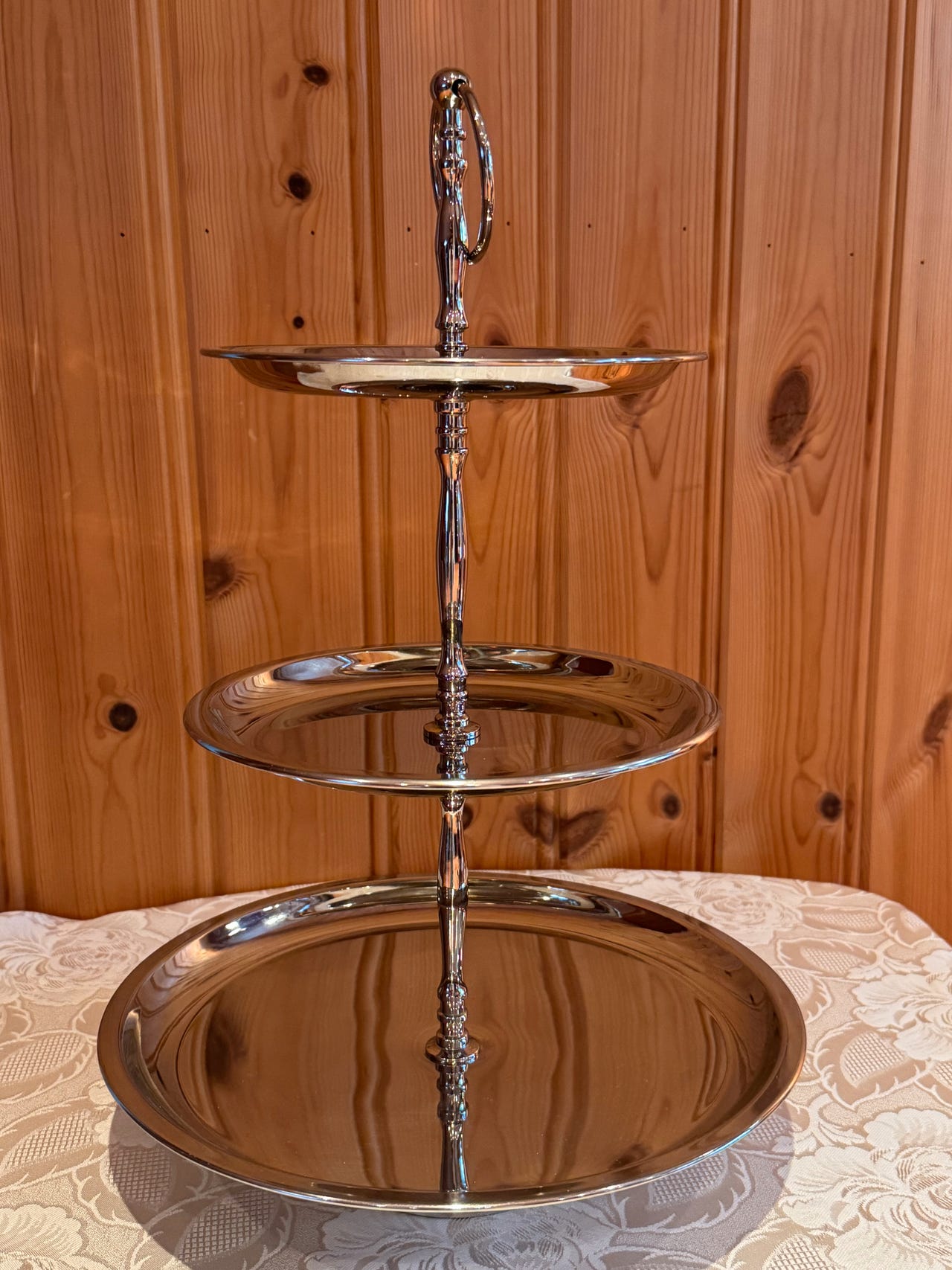 Kakefat i 3 etasjer | FINN-torget