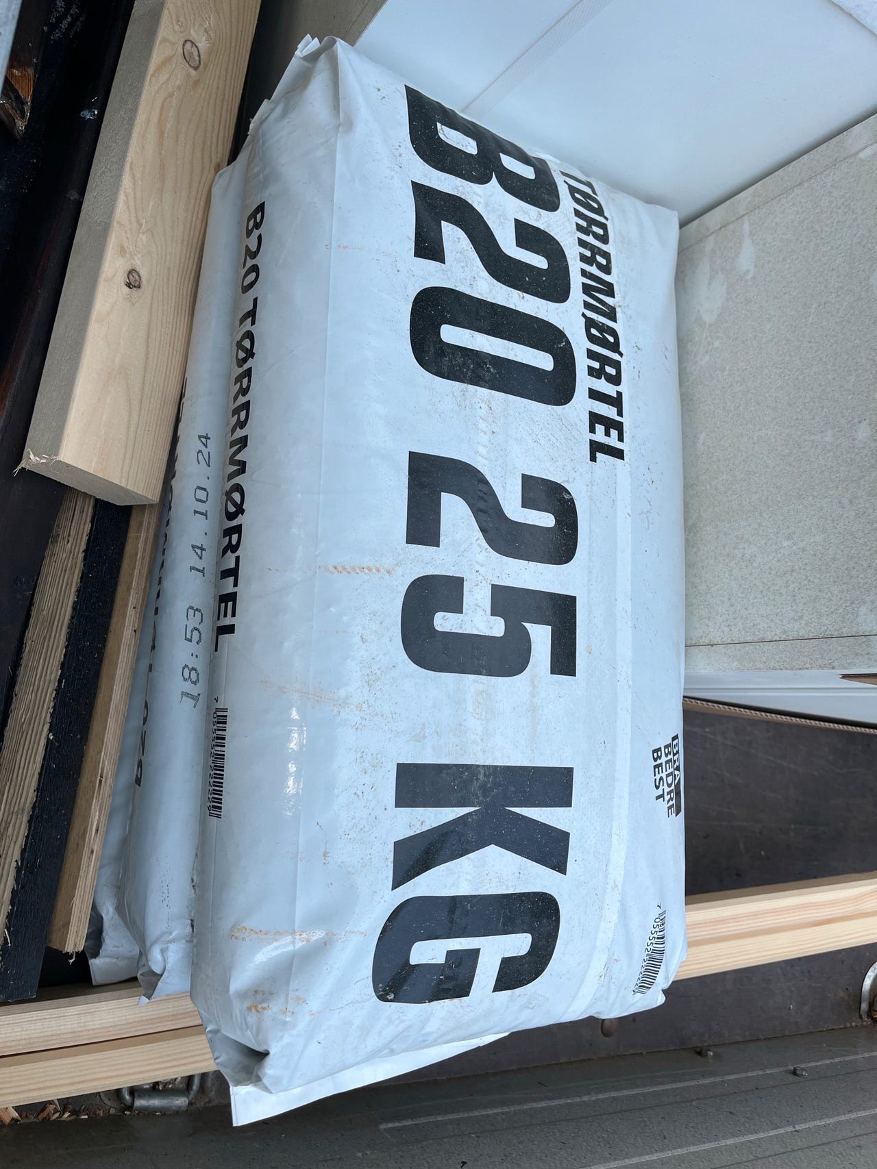 Tørrmørtel B20 25 kg, 8 sekker | FINN-torget