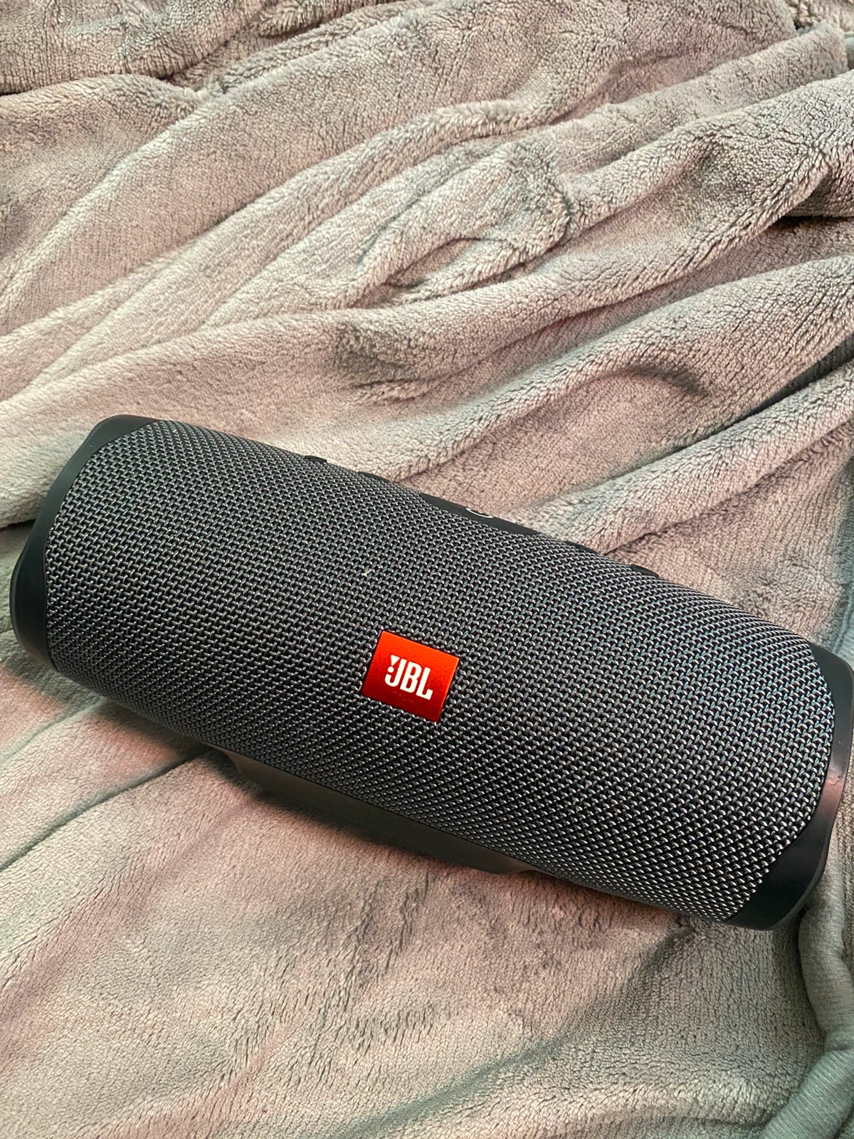 JBL essential 2 høyttaler | FINN-torget