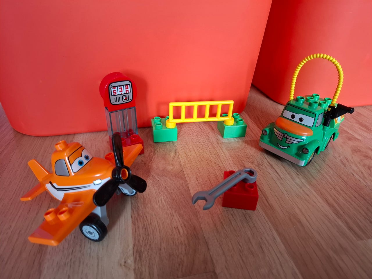 Duplo Planes (Pixar) Dusty og Chug - komplett sett | FINN-torget