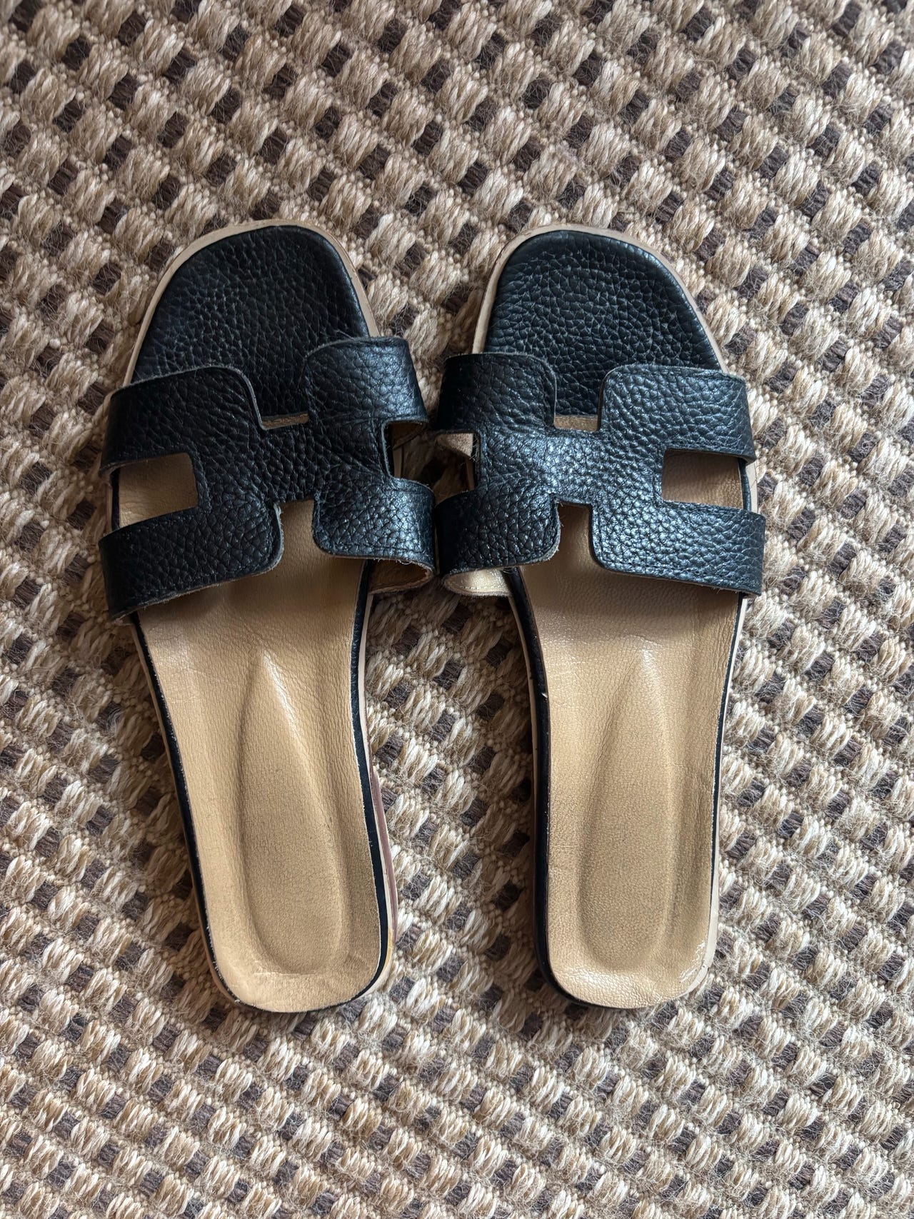 Sorte sandaler str 39 | FINN-torget