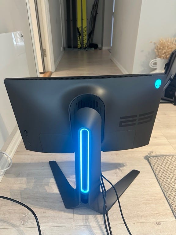 Alienware AW2521HF | FINN-torget