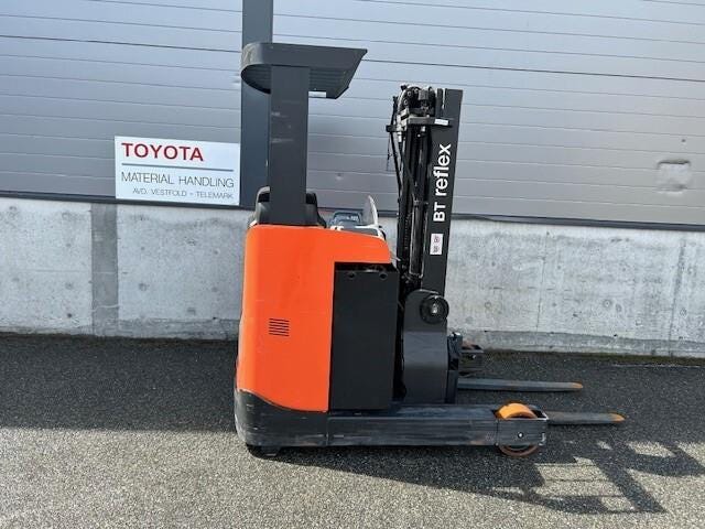 Til salgs: Toyota RRE160B - 2022 - Truck - Løftekapasitet 1600 kg ...