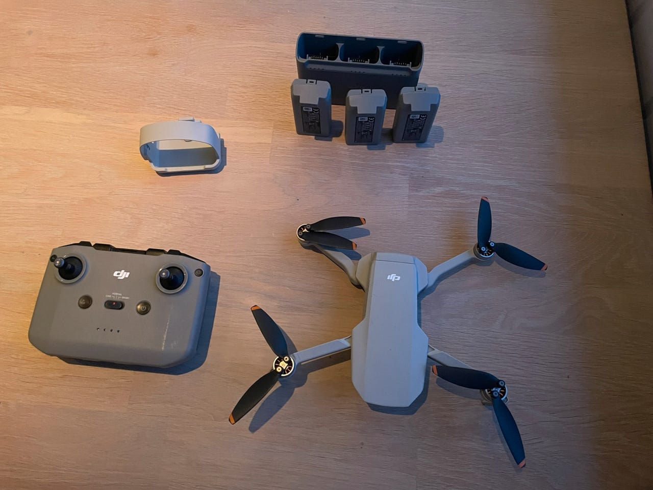 Dji mavic mini 2 + Fly more combo | FINN-torget