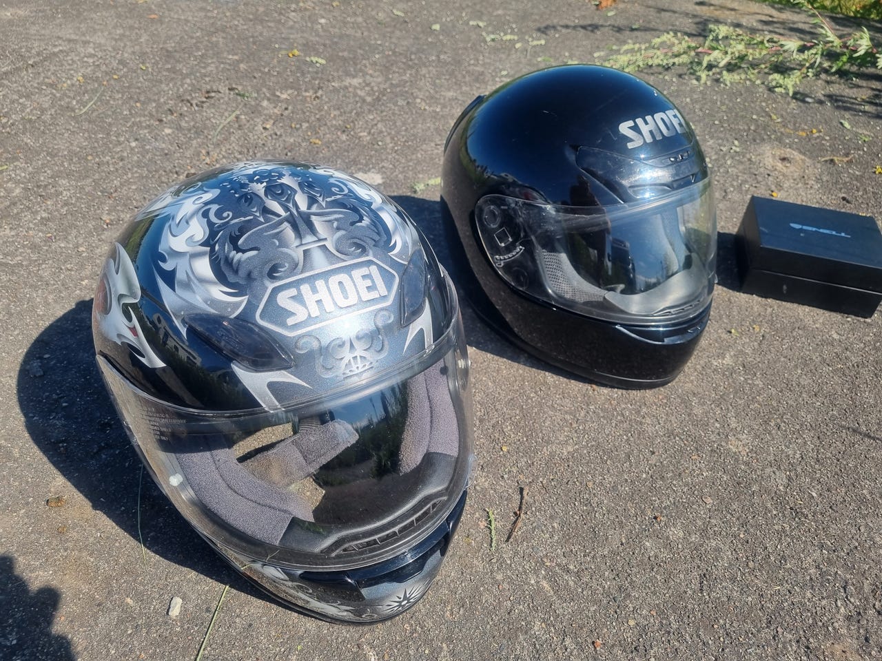 2stk Shoei helmer/m intercom selges samlet veldig rimelig | FINN-torget