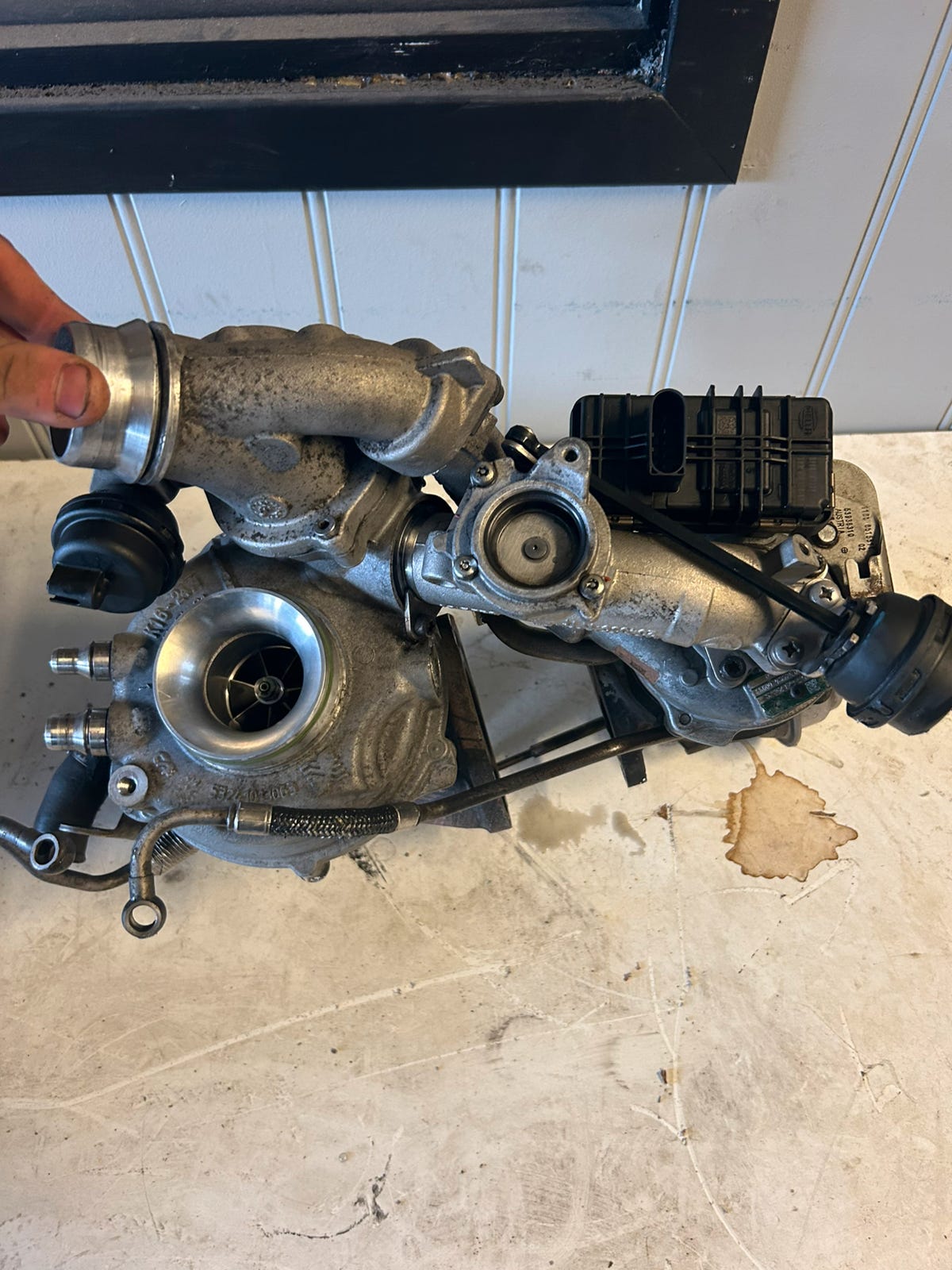 BMW Twin Turbocharger N47S1 Diesel F30 F10 F15 325d 525d 11657823256 / ...