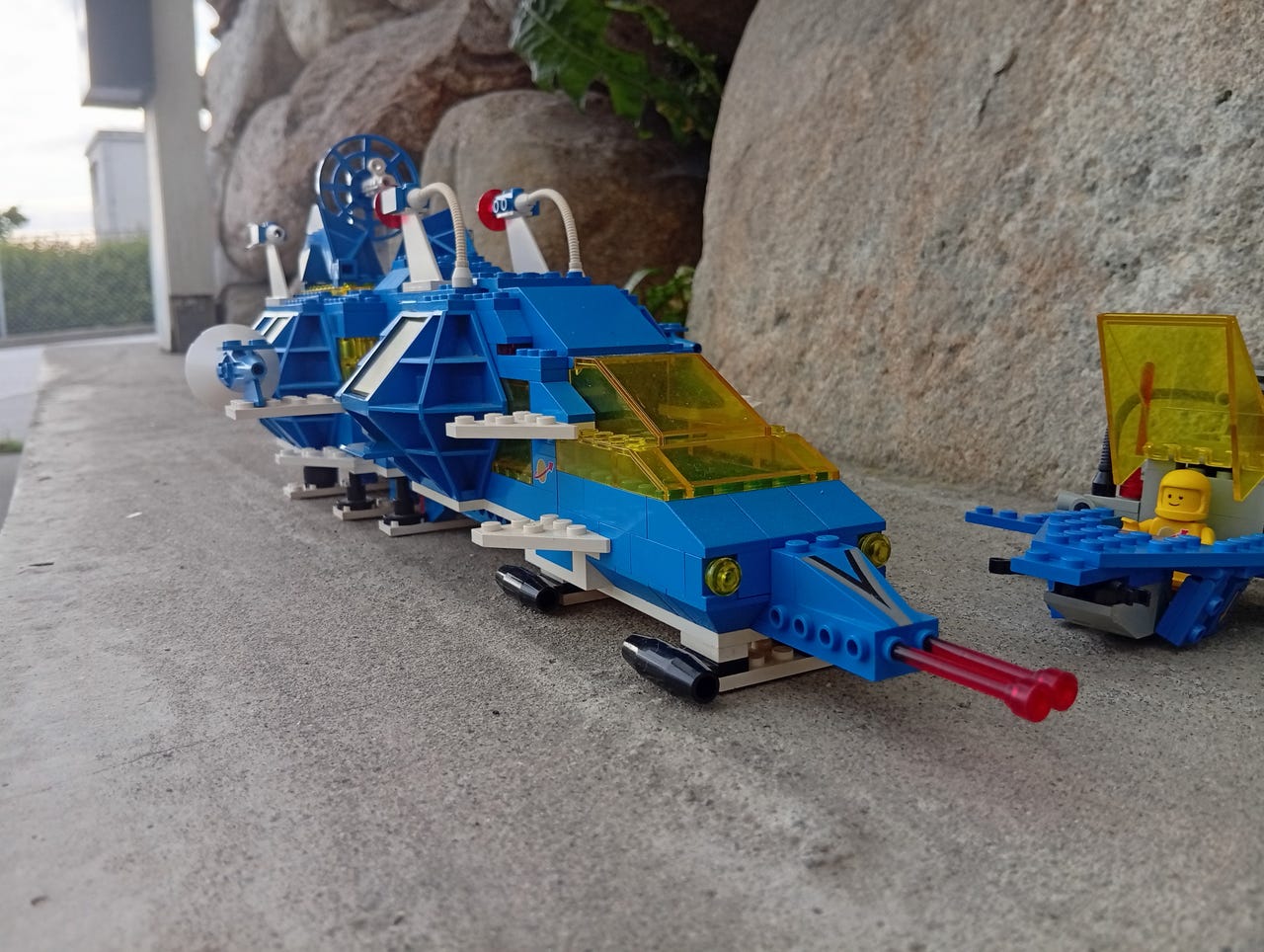Lego 6985 Cosmic Fleet Voyager fra Classic Space serie | FINN-torget