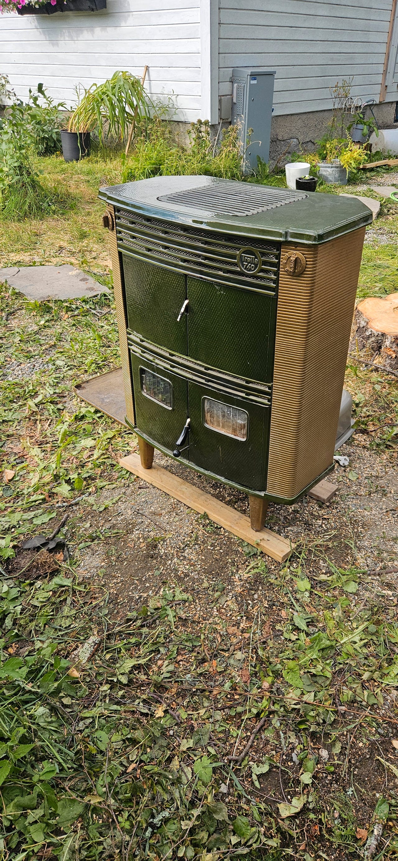 Trolla 740 kombinert oljefyr/vedovn gis bort mot henting. | FINN-torget