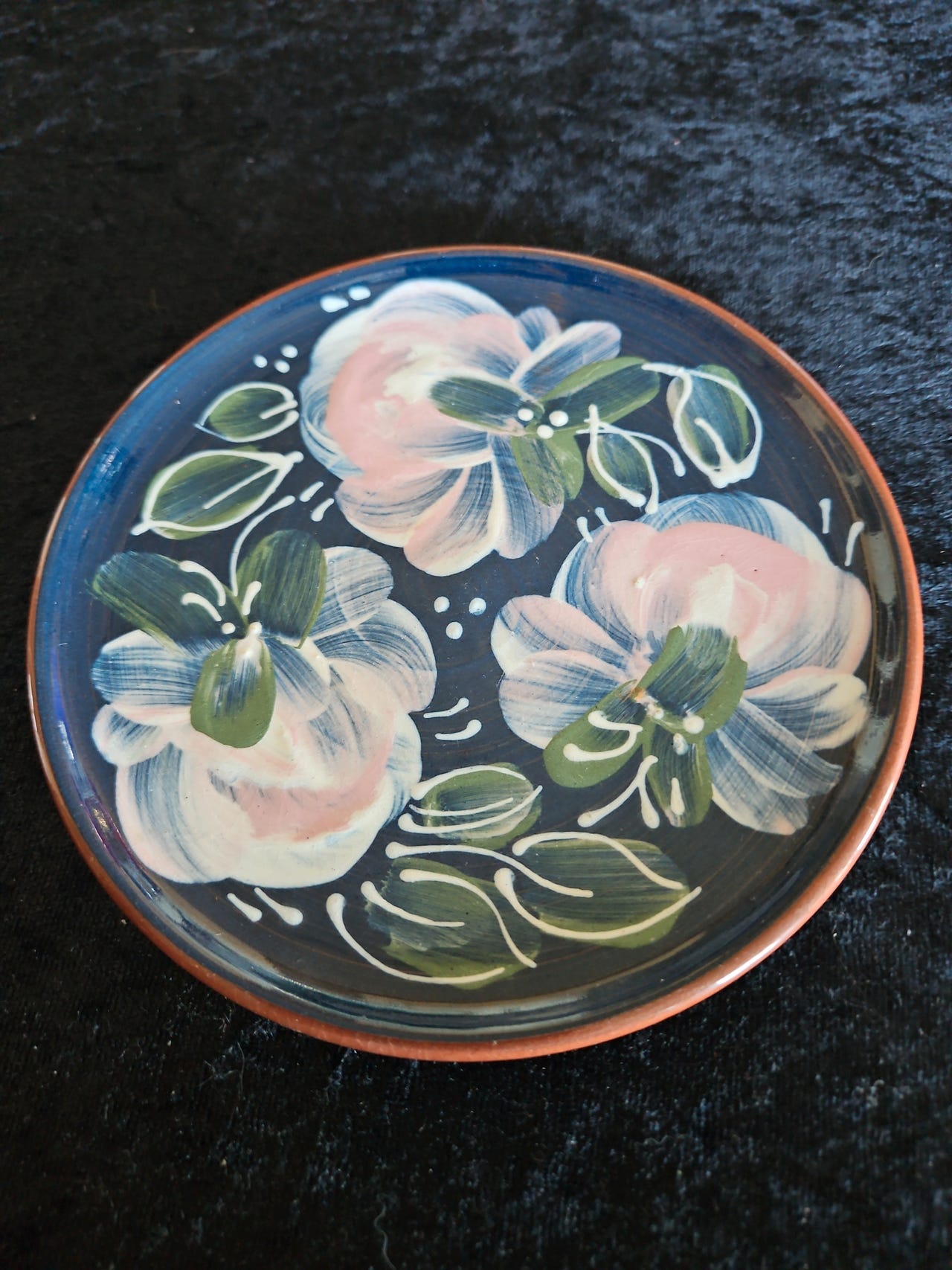 Åros kjeramikk asjett Marit Haugan | FINN-torget