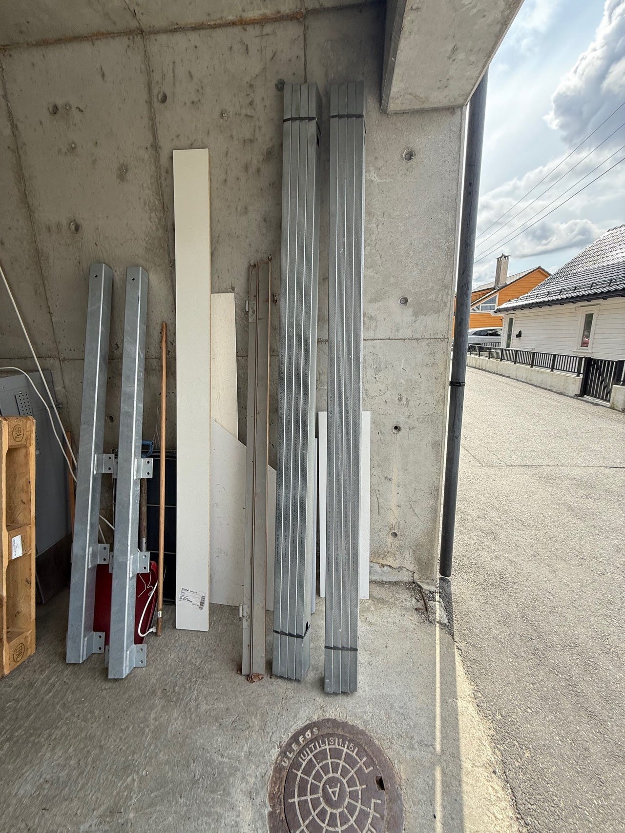 2 Pakker GYPROC Stålstender profil til salg | FINN-torget