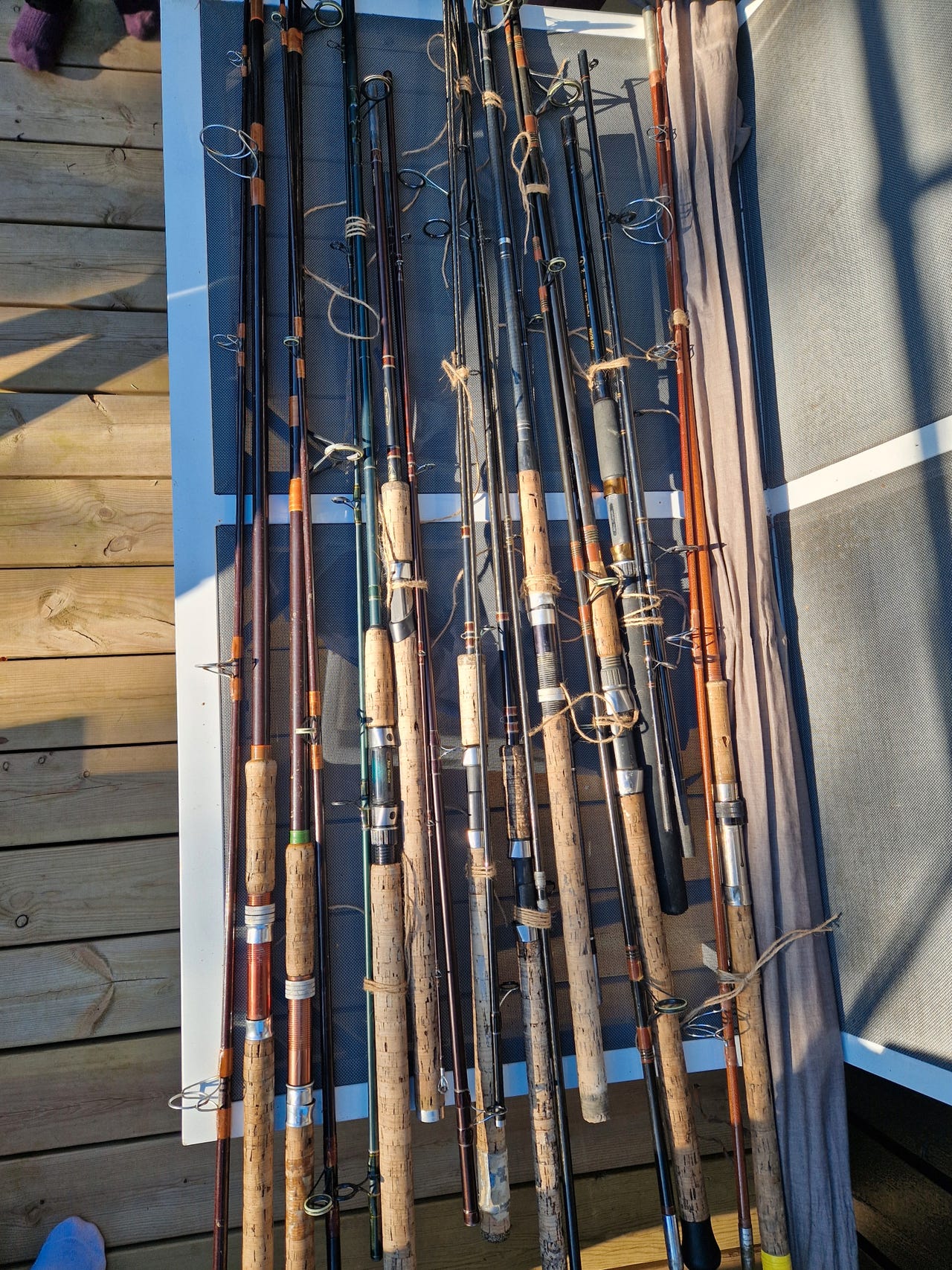 12 fiskestenger 10 sneller | FINN-torget