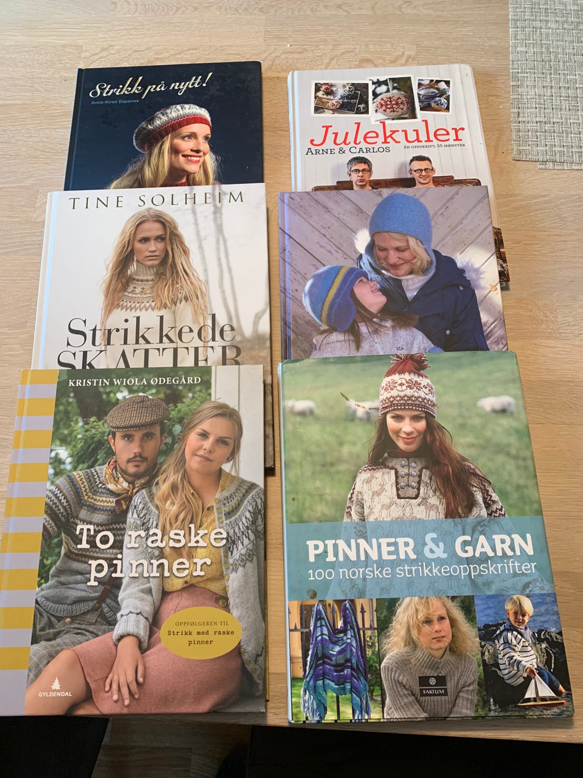 Flotte strikke bøker | FINN-torget