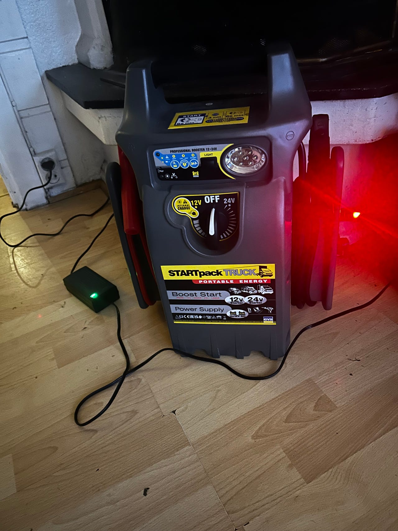 Selger en Start Pack Truck Boost Start | FINN-torget