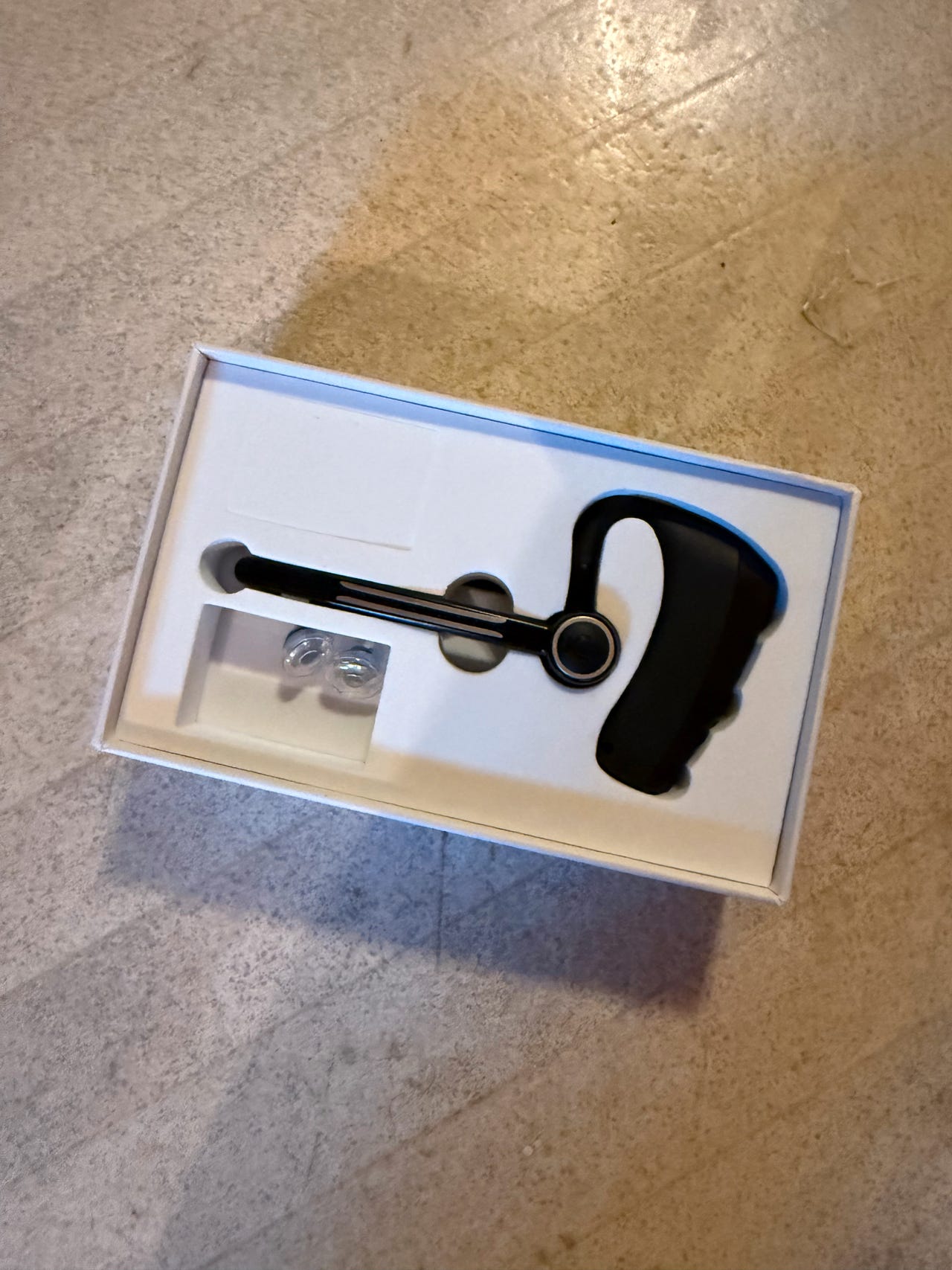 Ubrukt Hytera EHW07 headset | FINN-torget