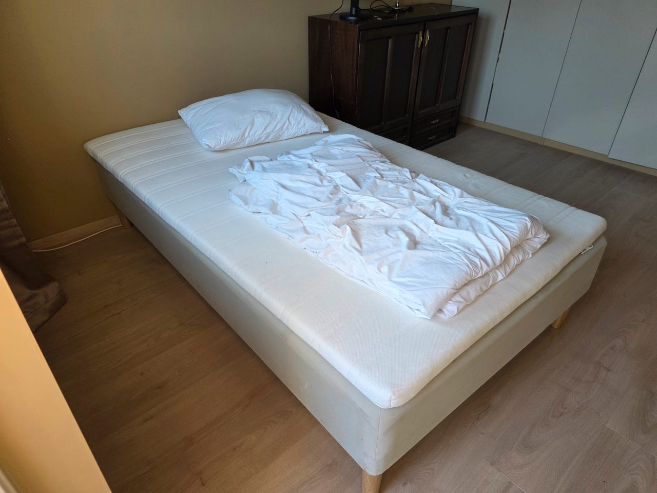 Ikea 120 seng, ny overmadrass | FINN-torget