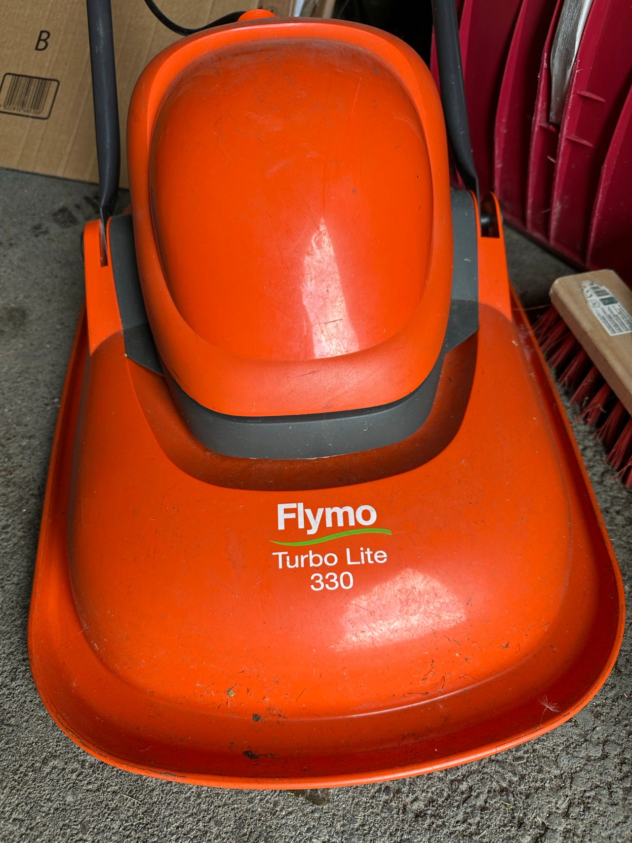 Elektrisk Flymo Turbo 330 selges | FINN-torget