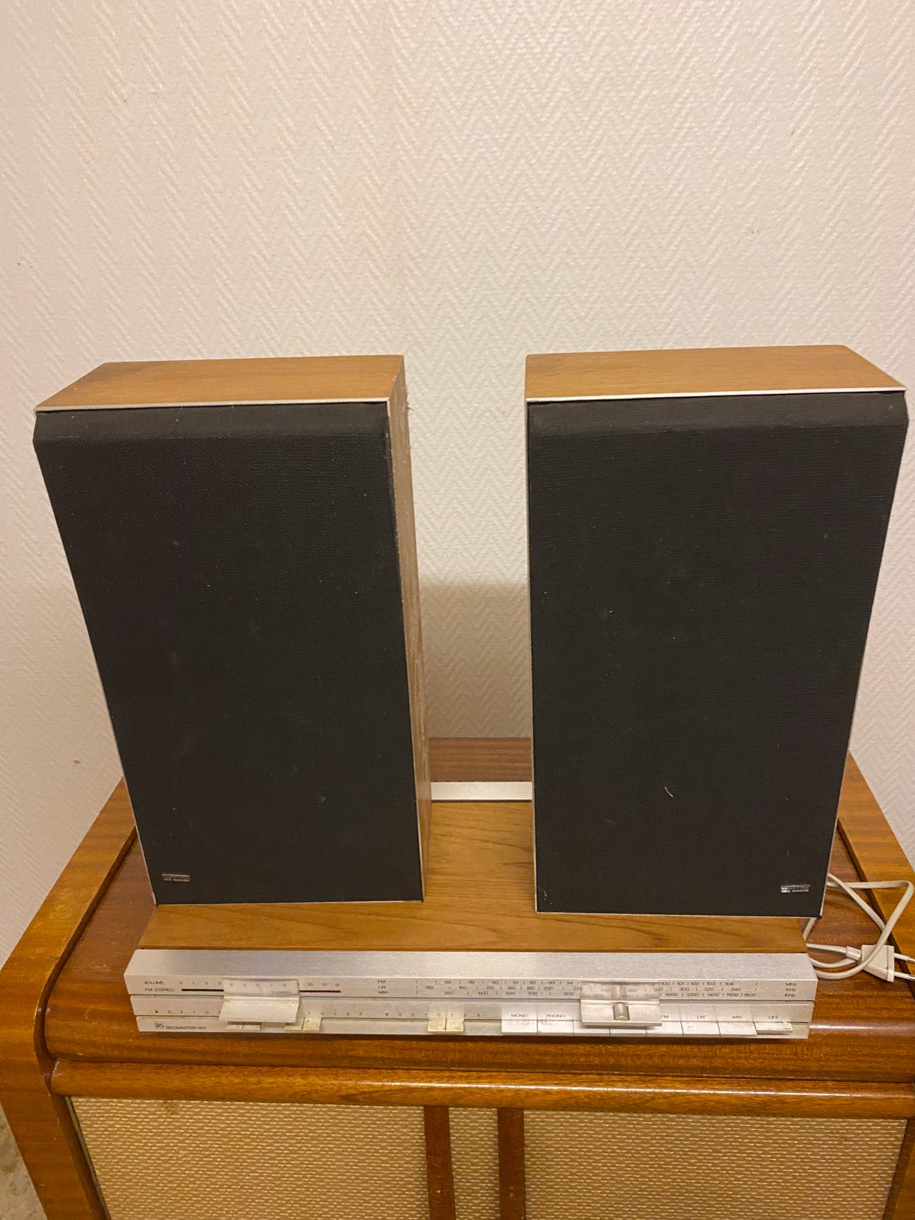 BO - Beomaster 901 + 2 x Beovox S 30 + Beogram 3400 | FINN-torget