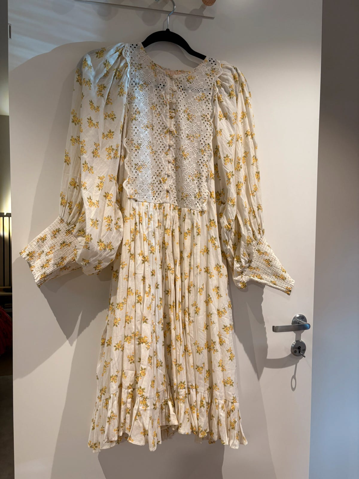 By Timo kjole | FINN-torget