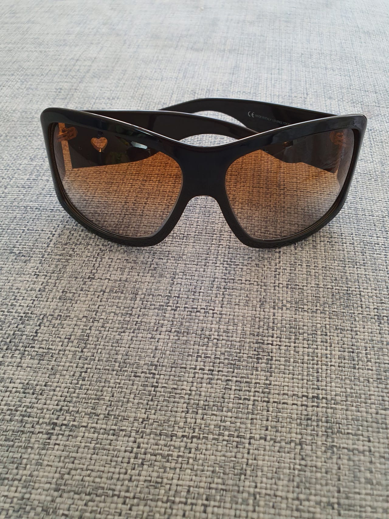 Kjempe kule Dior solbriller | FINN-torget