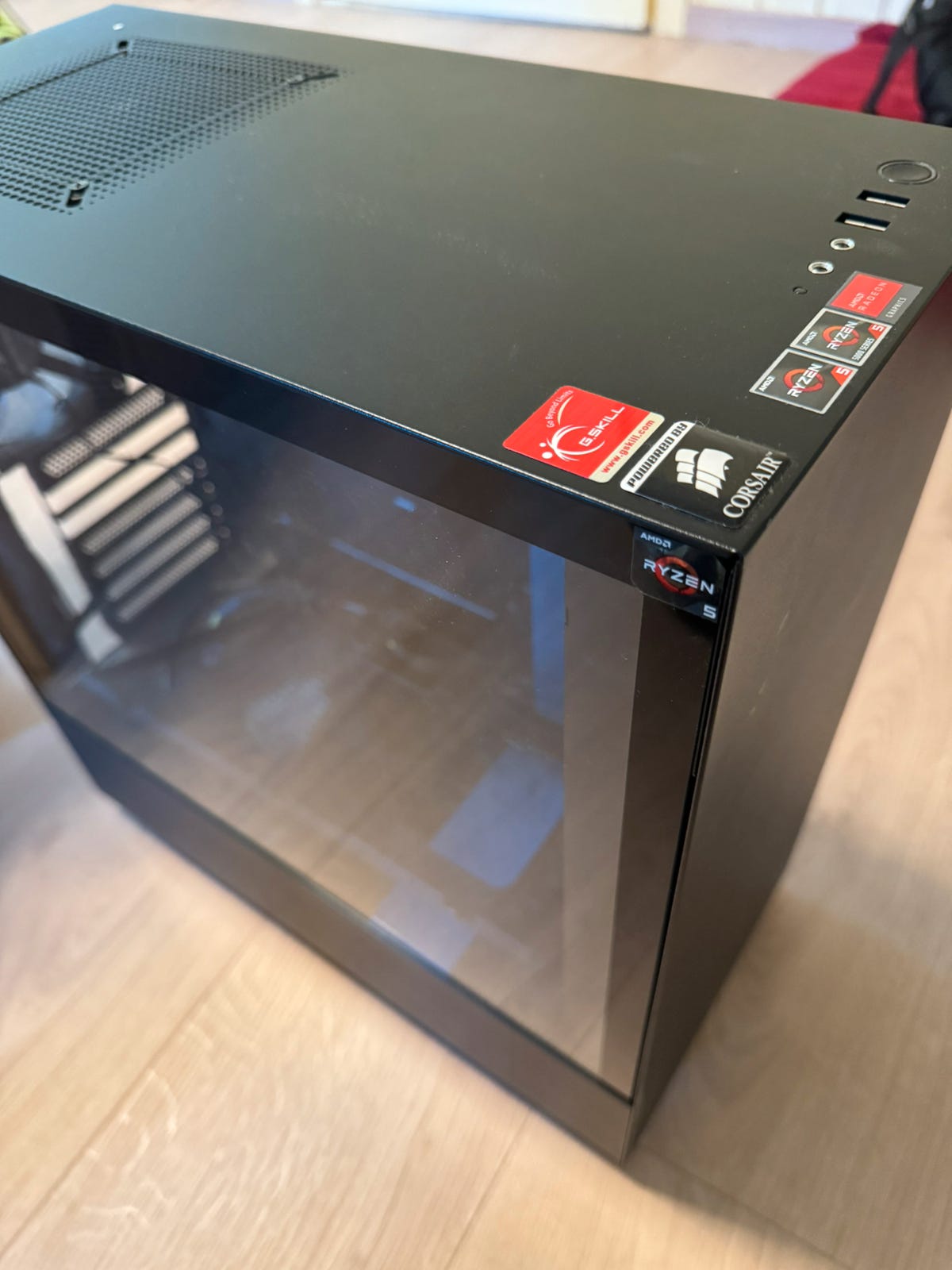 Bygge pakke PC: Pent kabinett + Corsair PSU selges som det er / Må ...