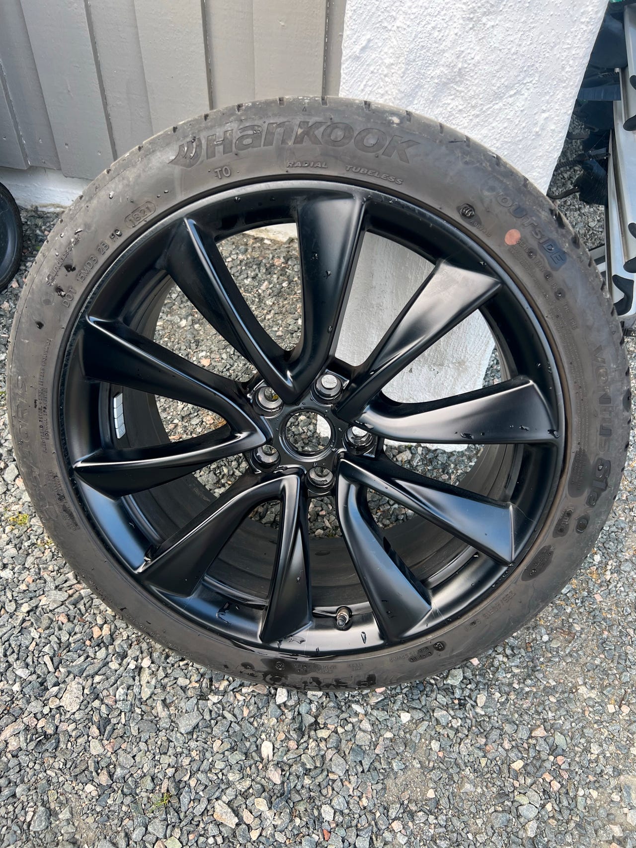 Tesla model 3 felger m/ Hankook | FINN-torget