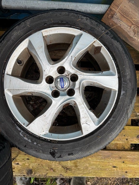 Orginale Volvo 17" felger | FINN-torget