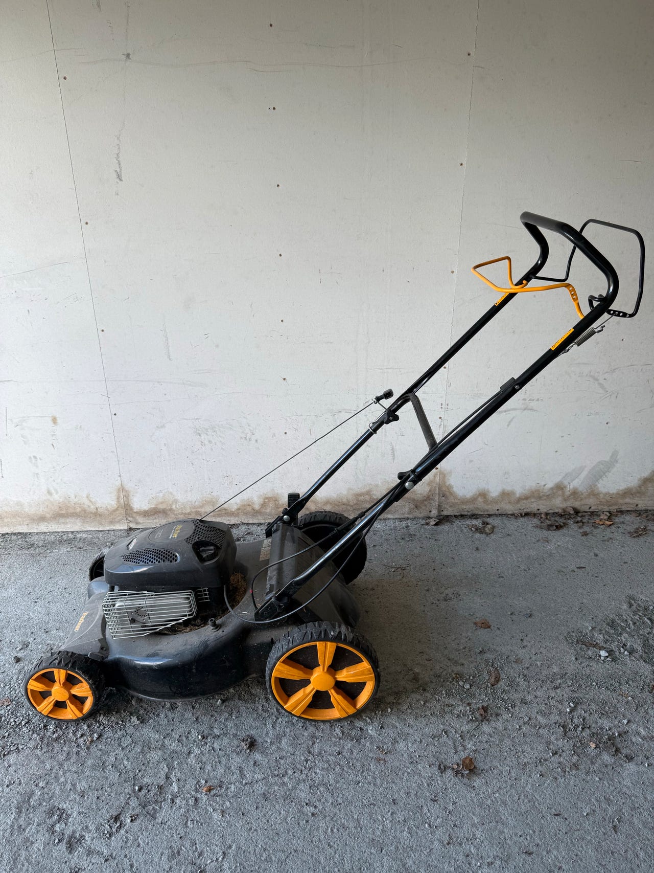 Husqvarna Partner P46 gressklipper | FINN-torget