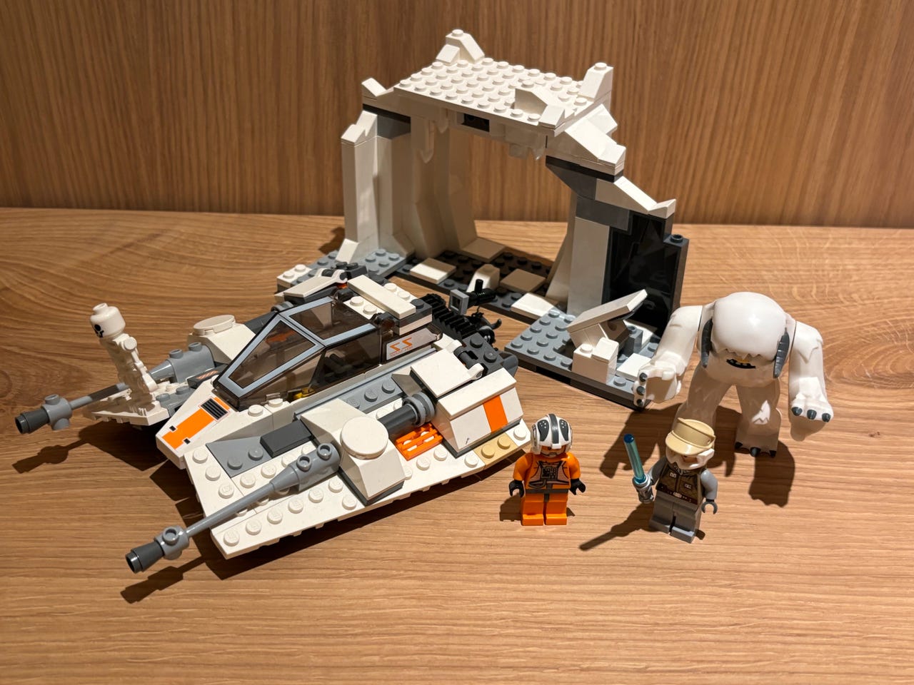 Lego Star Wars 8089 Hoth Wampa Cave | FINN-torget