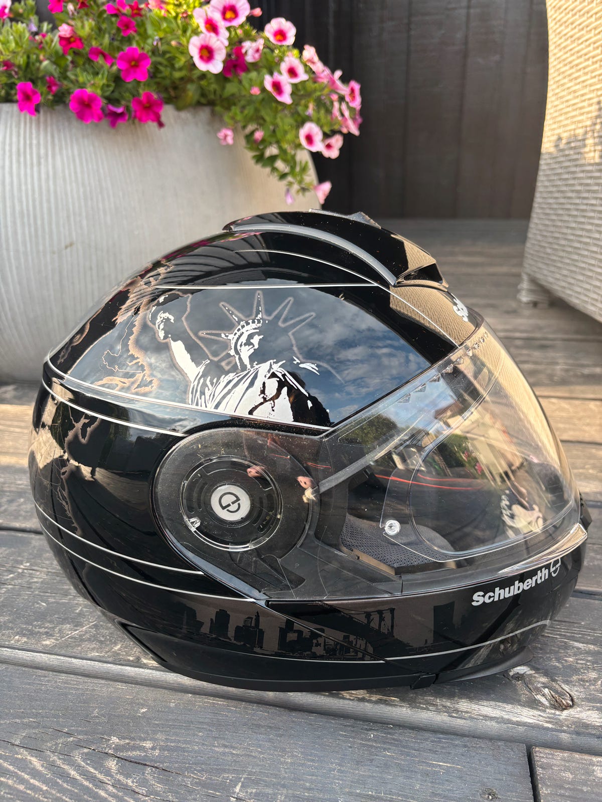 Schuberth C3 Pro America MC-hjelm (str. M / 56–57) | FINN-torget