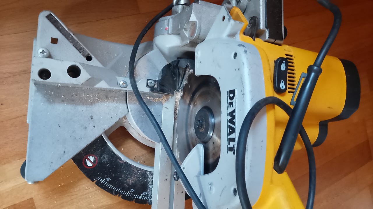 Dewalt kappsag , 600,- | FINN-torget