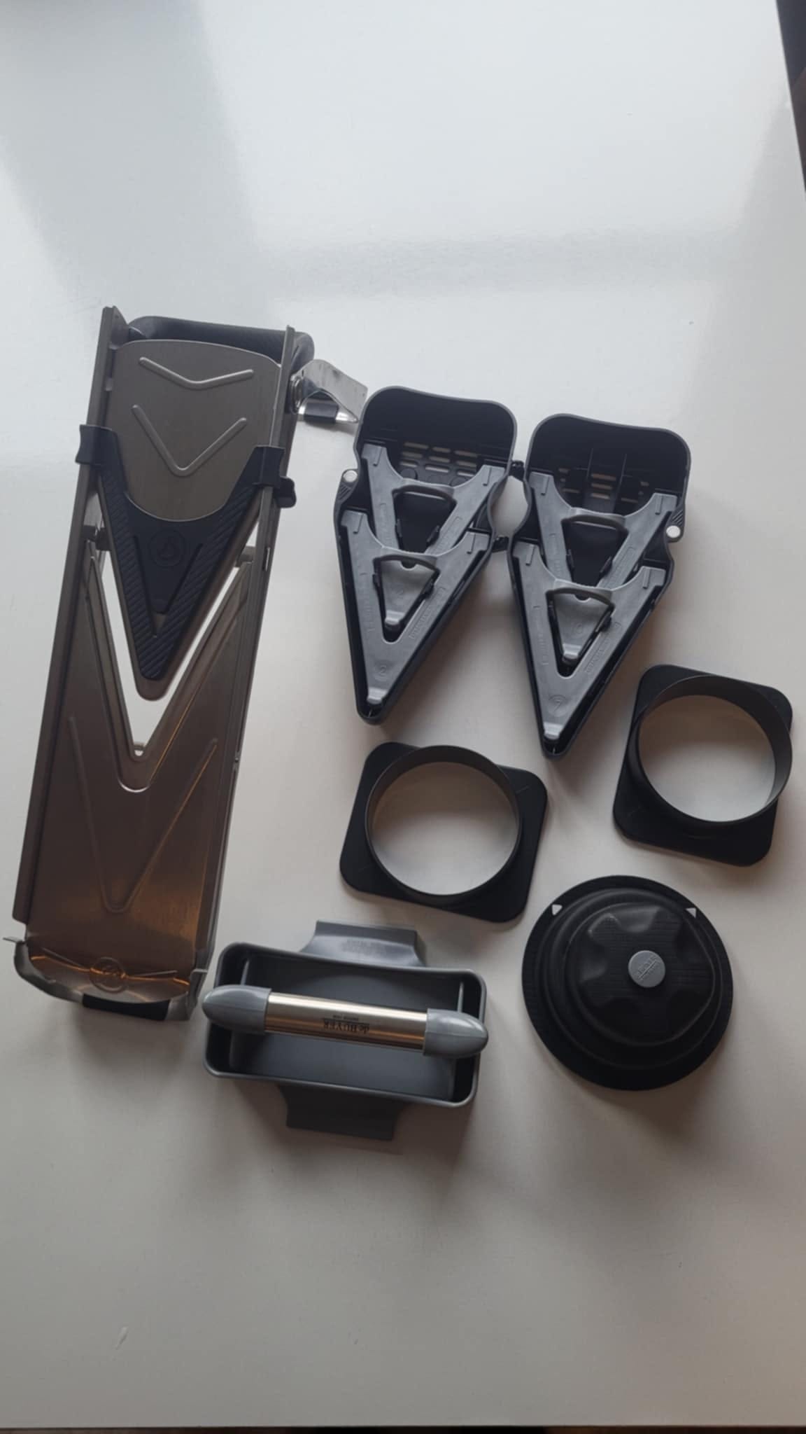 V-formet mandolin fra de Buyer | FINN-torget
