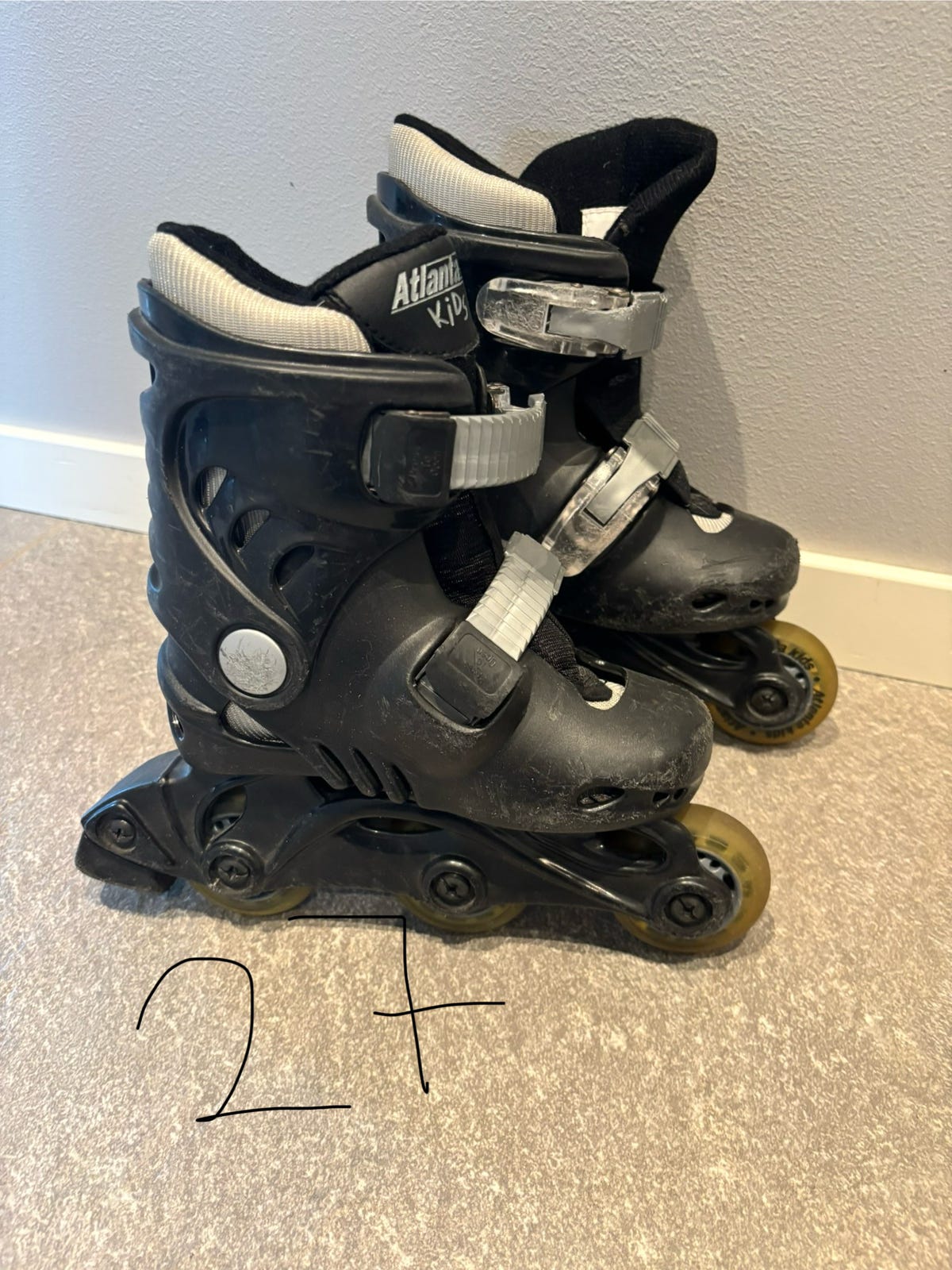 Rulle skøyter | FINN-torget