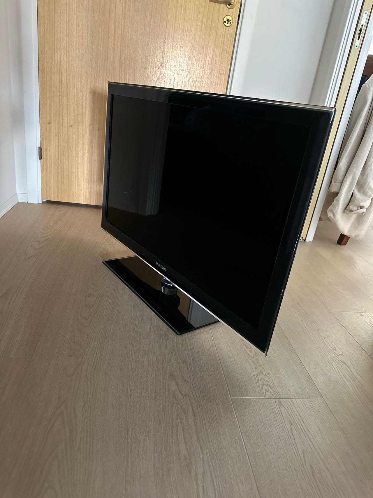 40 tommer spill tv. | FINN-torget