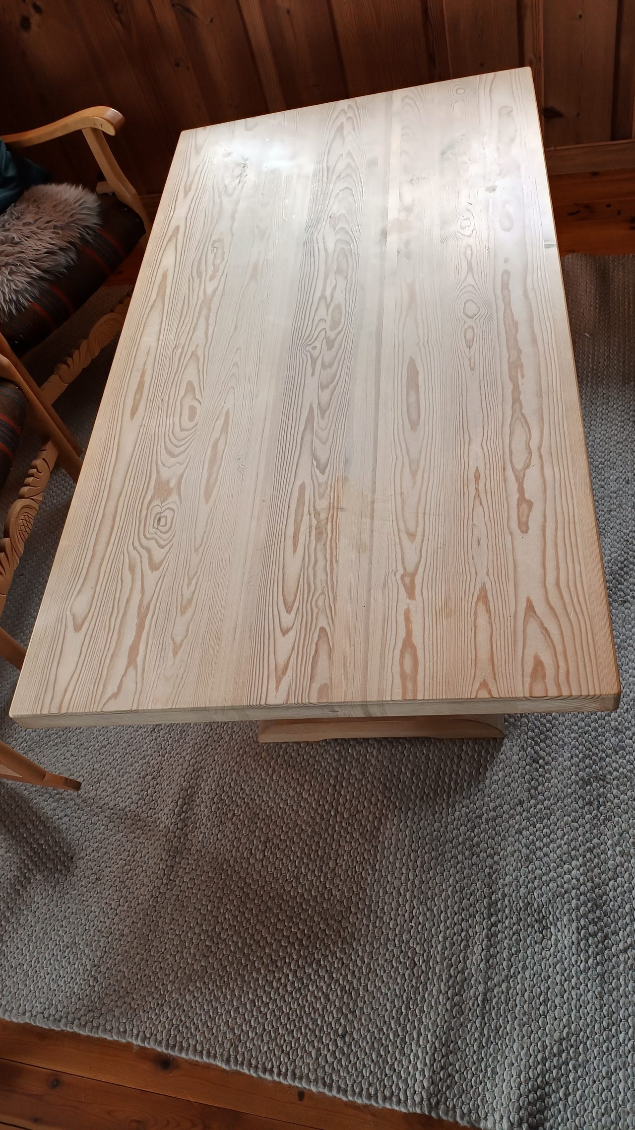 Heltre furu sofabord | FINN-torget