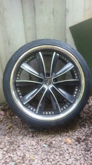 19 Felger Vertini McLaren, 8,5x19 passer til Audi A6 | FINN-torget