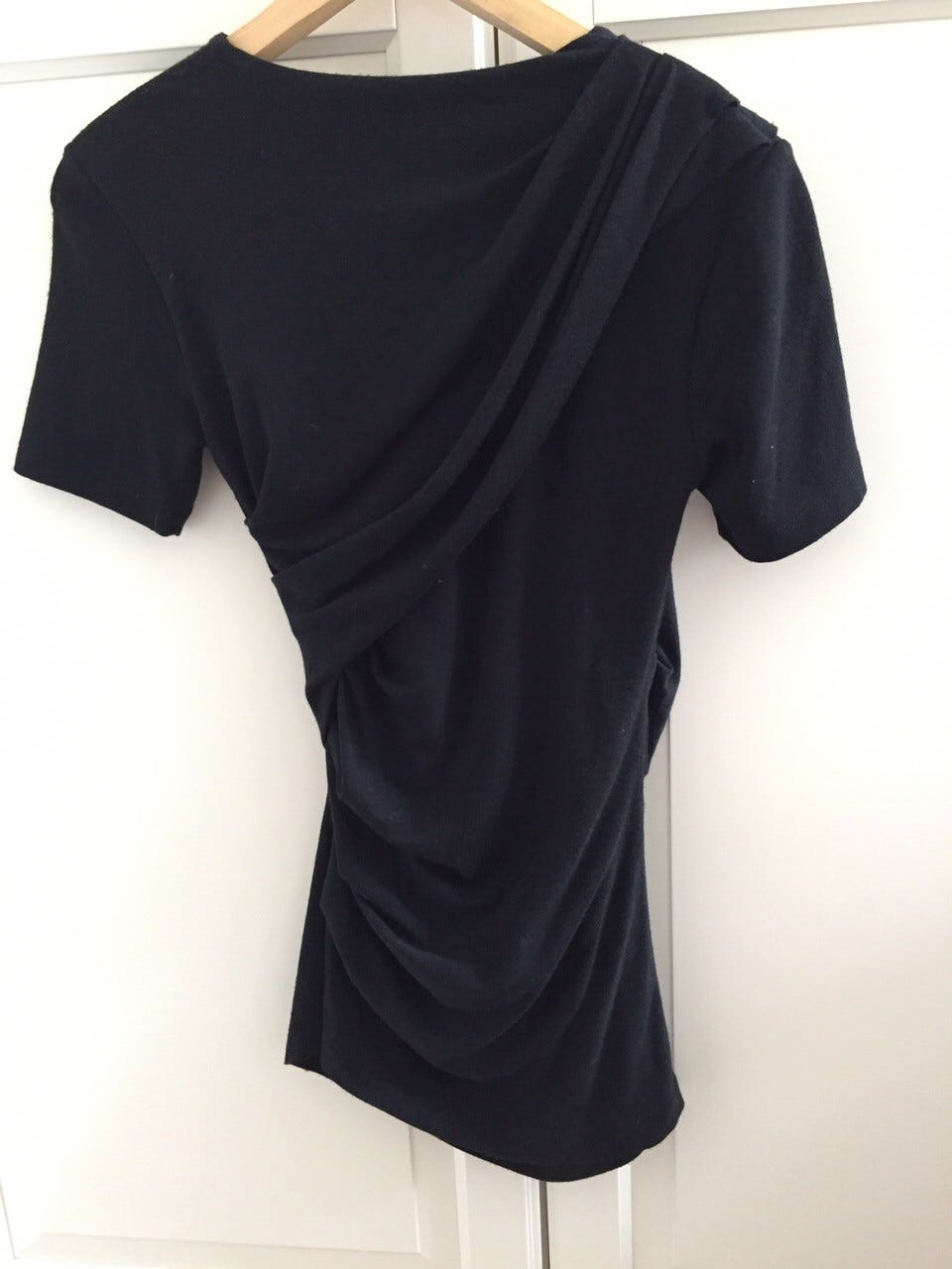 Alexander Wang topp / T-skjorte med draperinger str S | FINN-torget