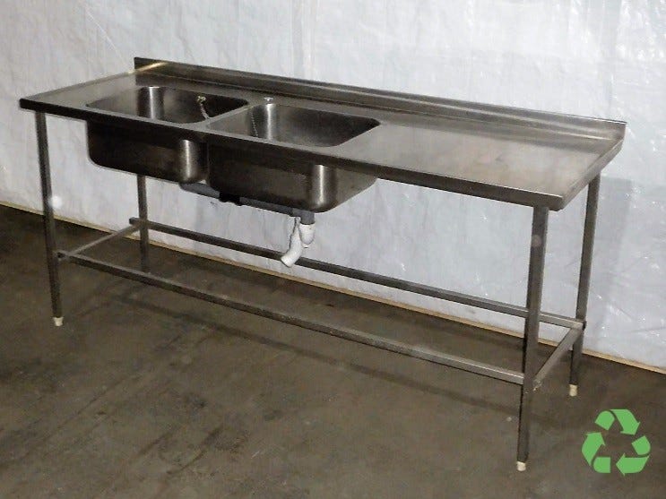 Rustfri benk og vask fra bruktrom S-kjøkken | FINN-torget