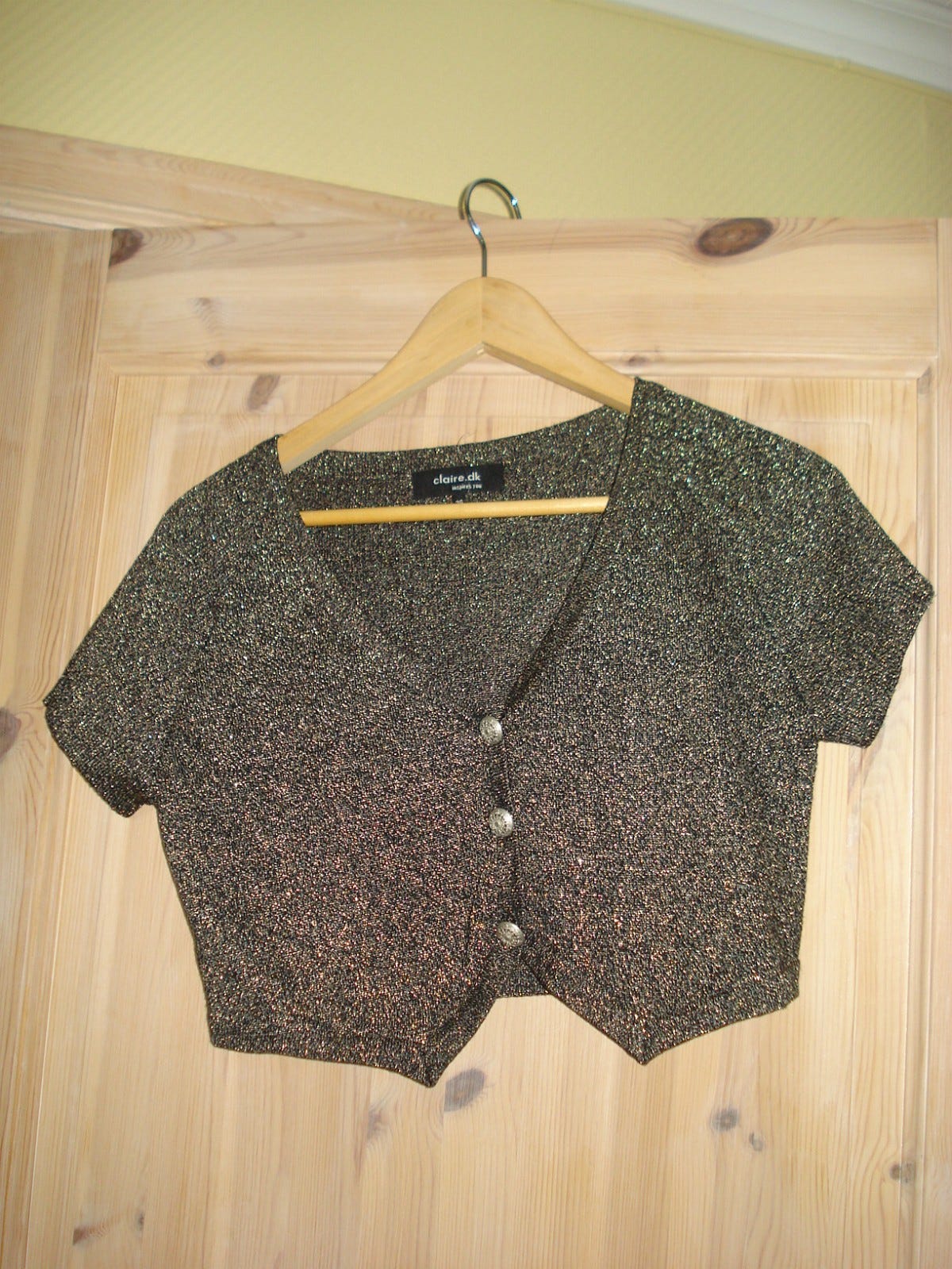 Ny og pen topp Claire DK | FINN-torget