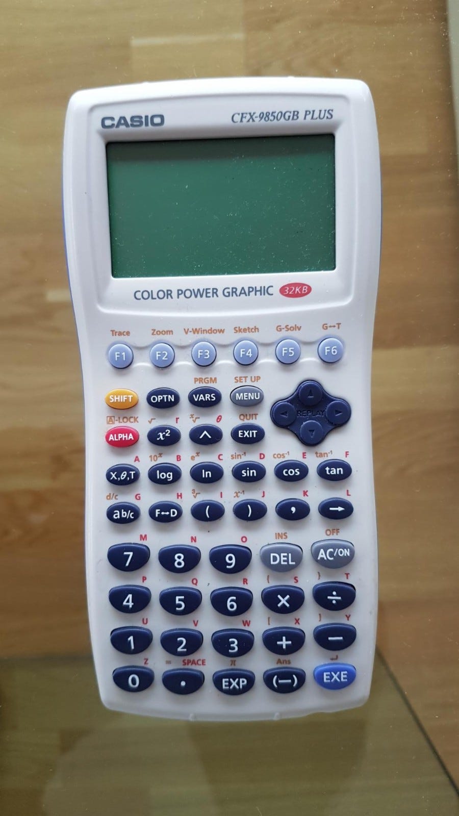 Casio CFX-9850GB PLUS | FINN-torget