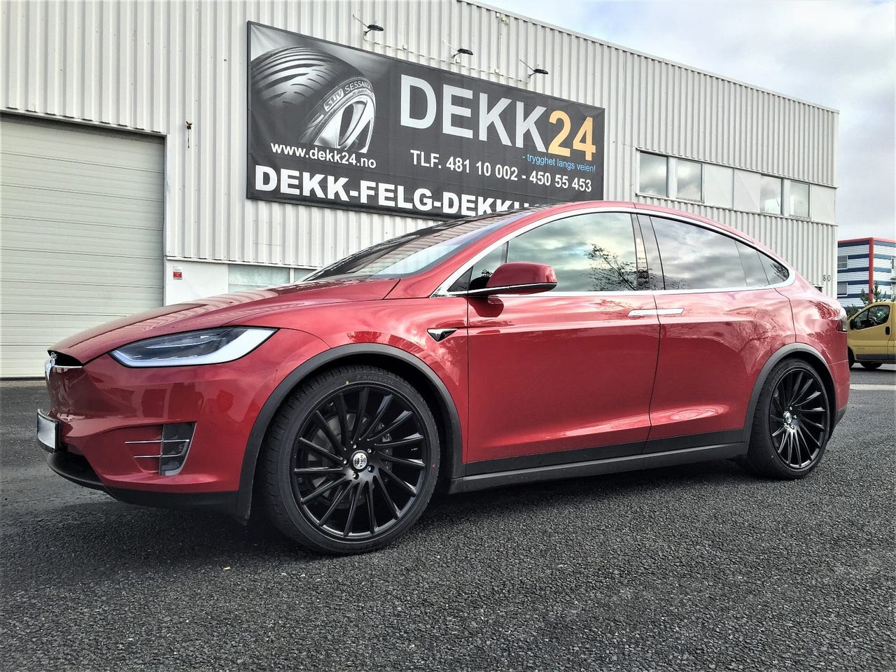 22" TESLA TURBIN FELGER M/DEKK INKL.TPMS! NAF-TEST 8,3POENG! | FINN-torget