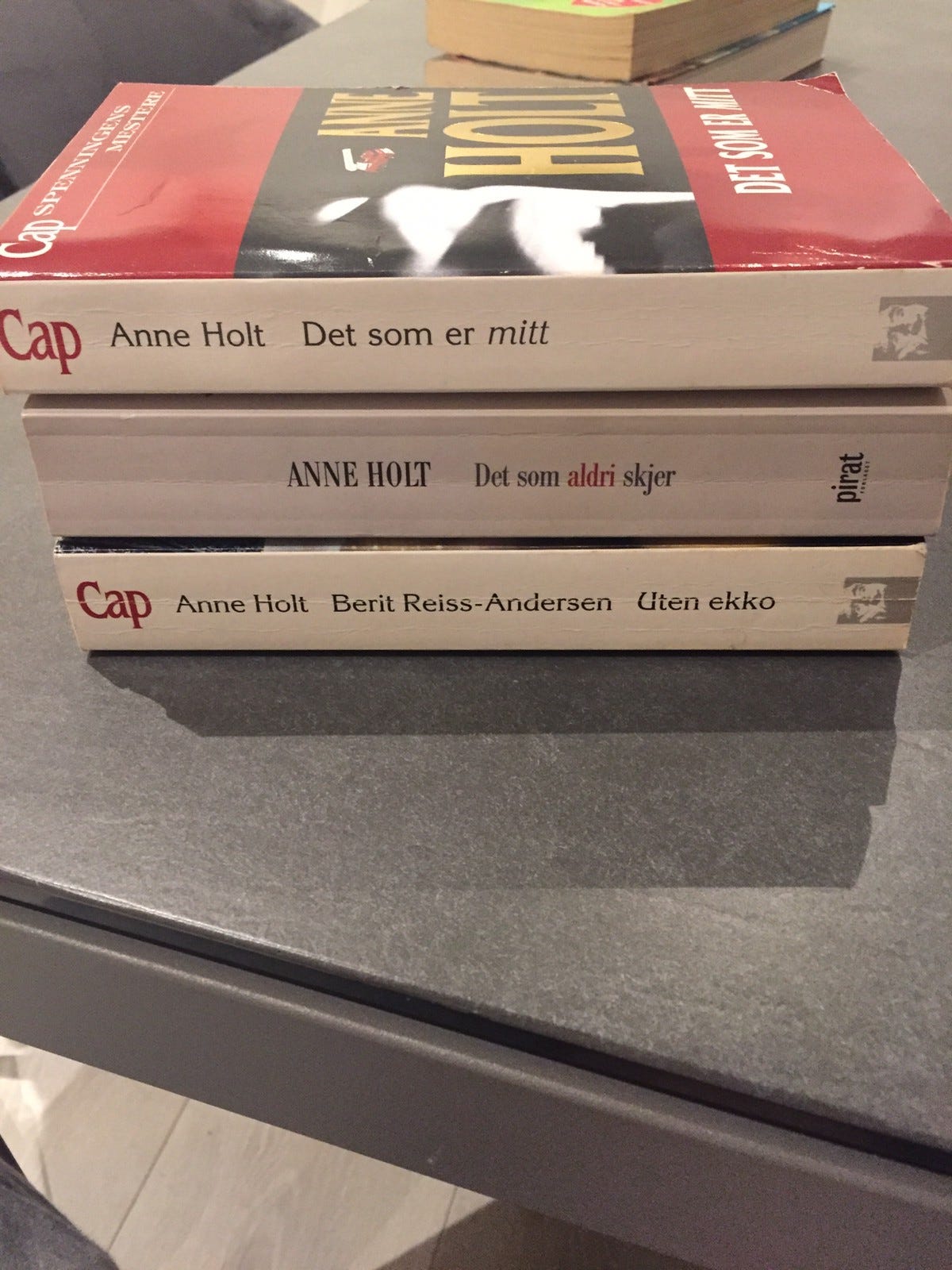 Anne Holt bøker | FINN-torget
