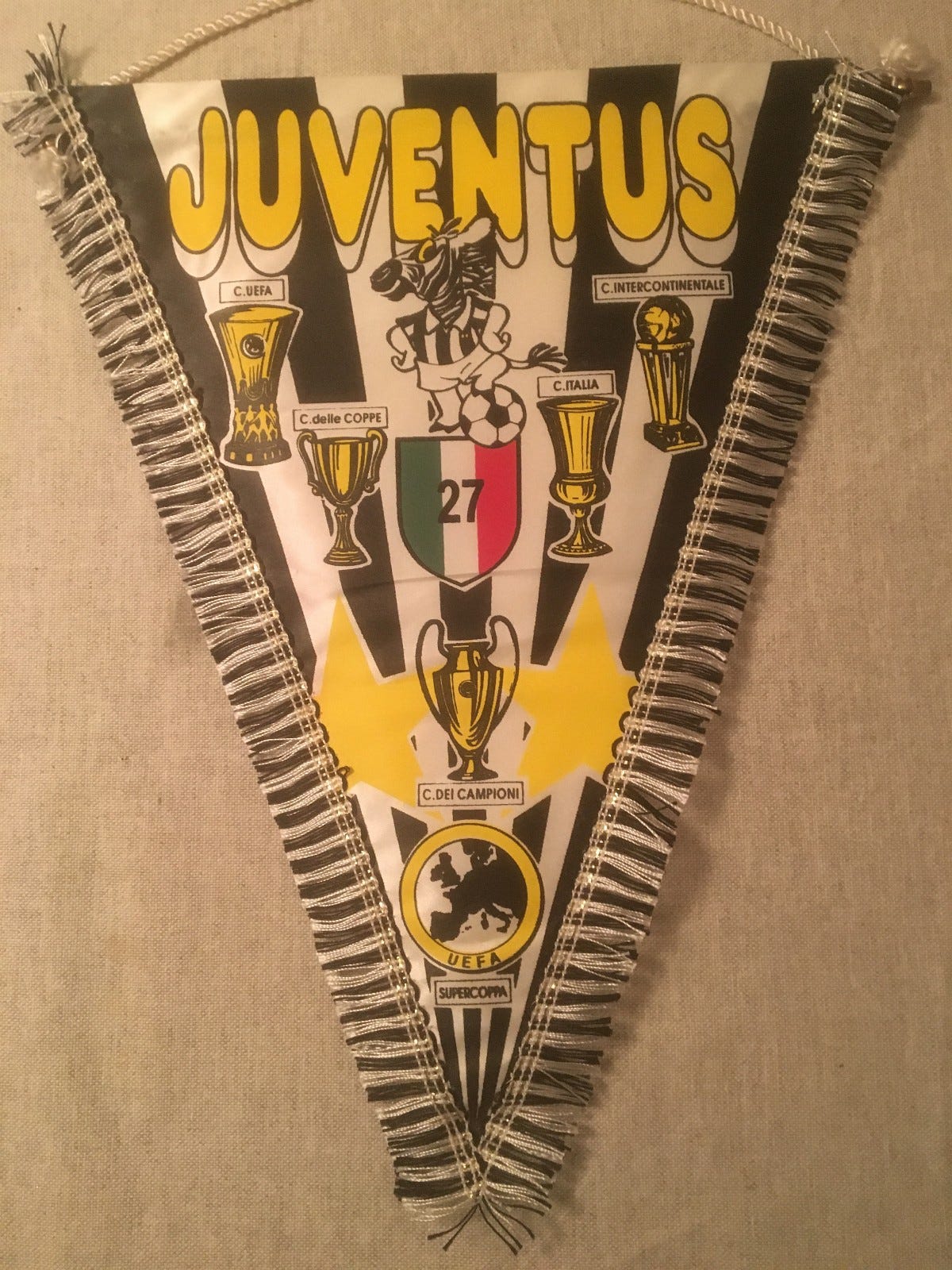Juventus - stor vintage vimpel | FINN-torget